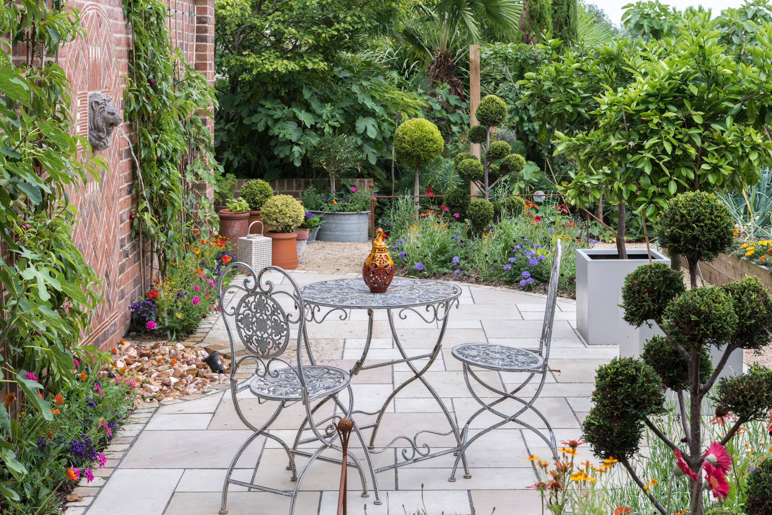 17 Pretty Patios to Inspire Your Garden Makeover | Houzz IE