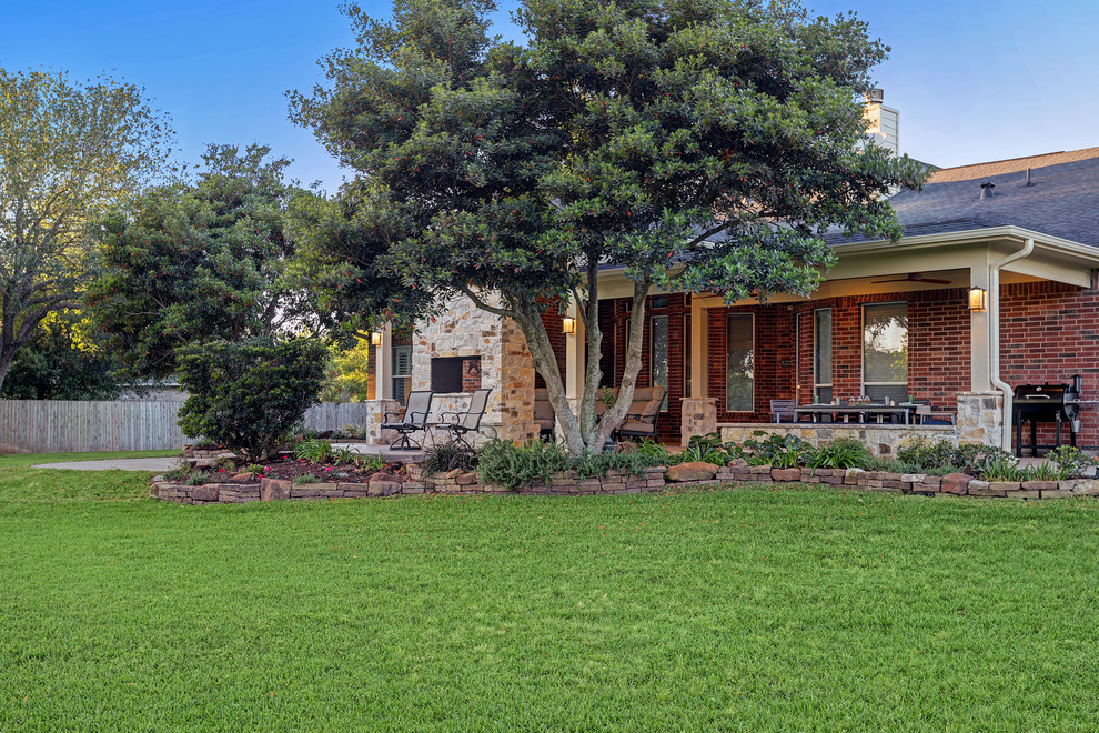 Project of the Month: April 2019 - Traditional - Patio - Houston - by ...
