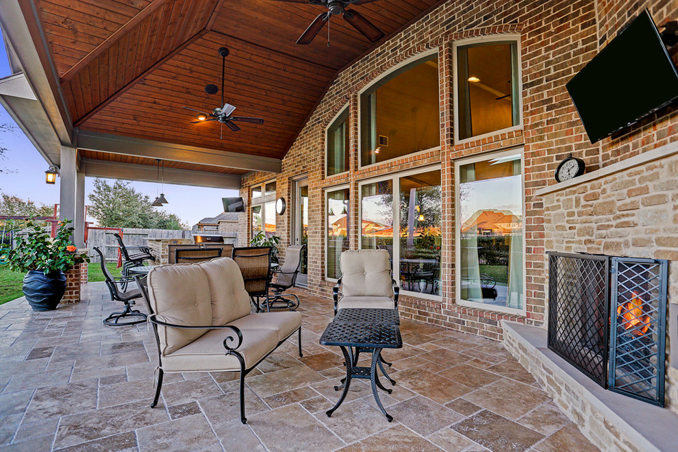 Project of the Month: January 2018 - Traditional - Patio - Houston - by ...