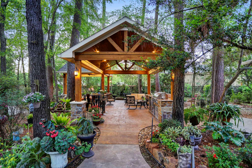 Projects of the Month: Features - Rustikal - Patio - Houston - von TCP ...