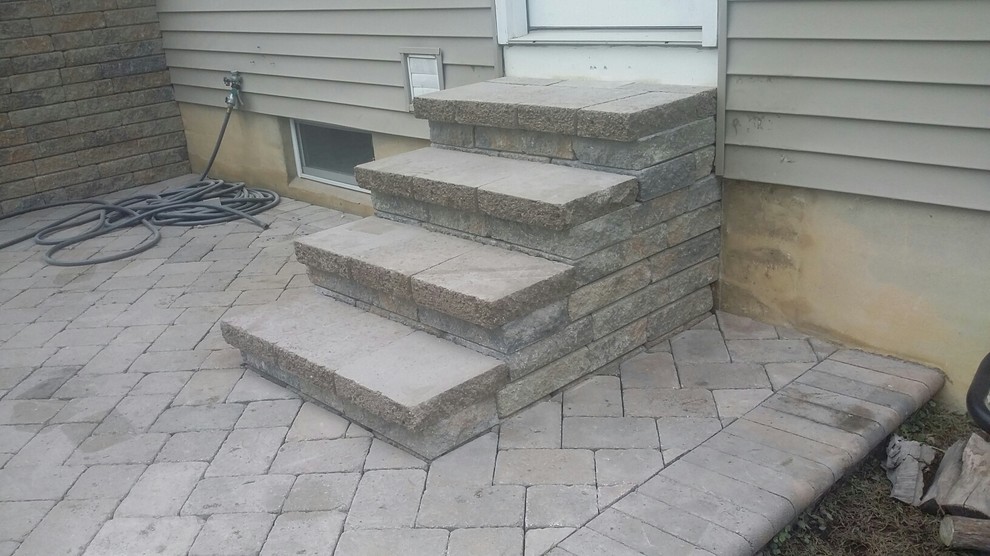 Raised Patio and Steps - Traditional - Patio - Newark - by DRS Lawn ...