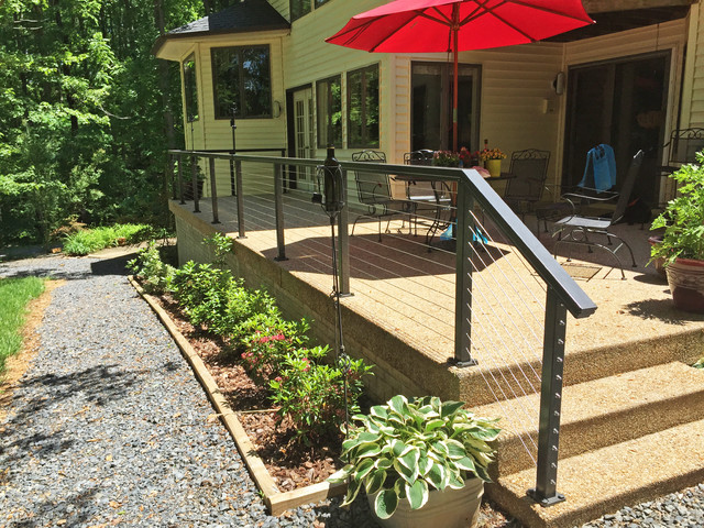 Raised Patio with an Aluminum Railing in Fredericksburg, VA ...