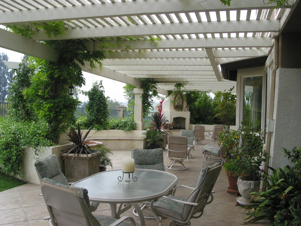 Residential Projects - Traditional - Patio - Los Angeles - by Lynn C ...