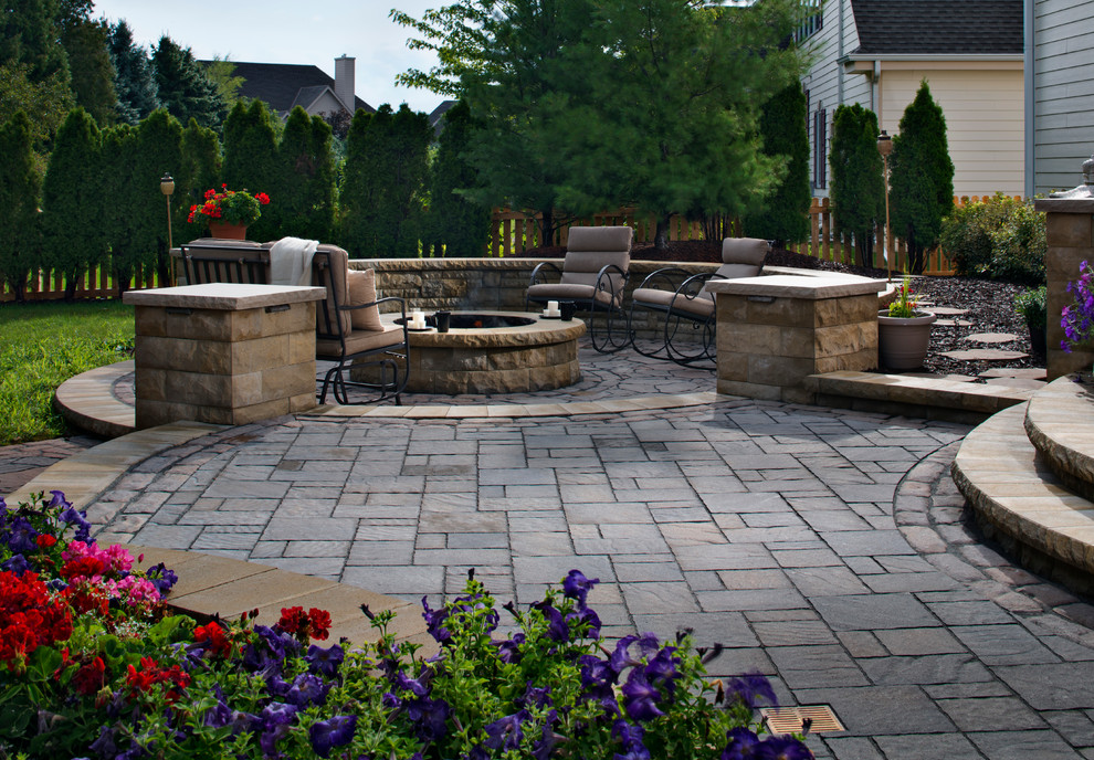 RETAINING WALLS - Traditional - Patio - Seattle - by Wittkopf Landscape ...