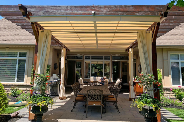 Retractable Canopy, Markham - Clásico - Patio - Toronto - de ShadeFX ...
