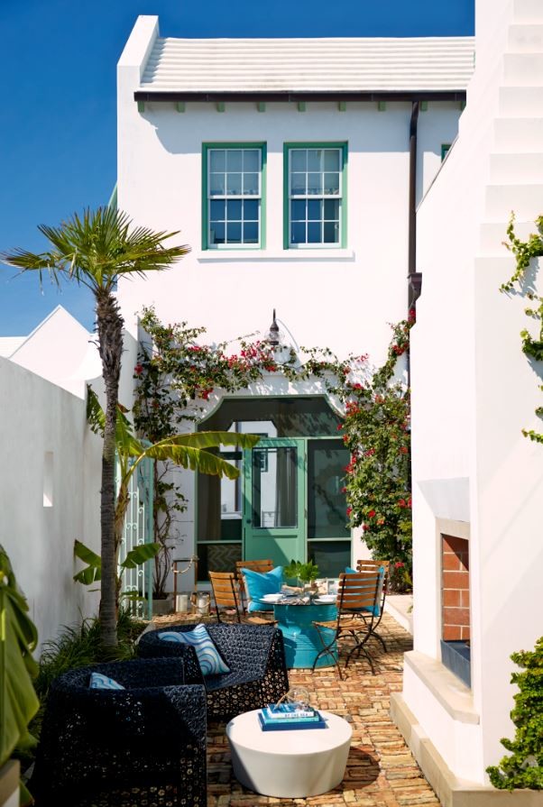 Retro Beach House in Alys Beach, Florida - Beach Style - Patio ...