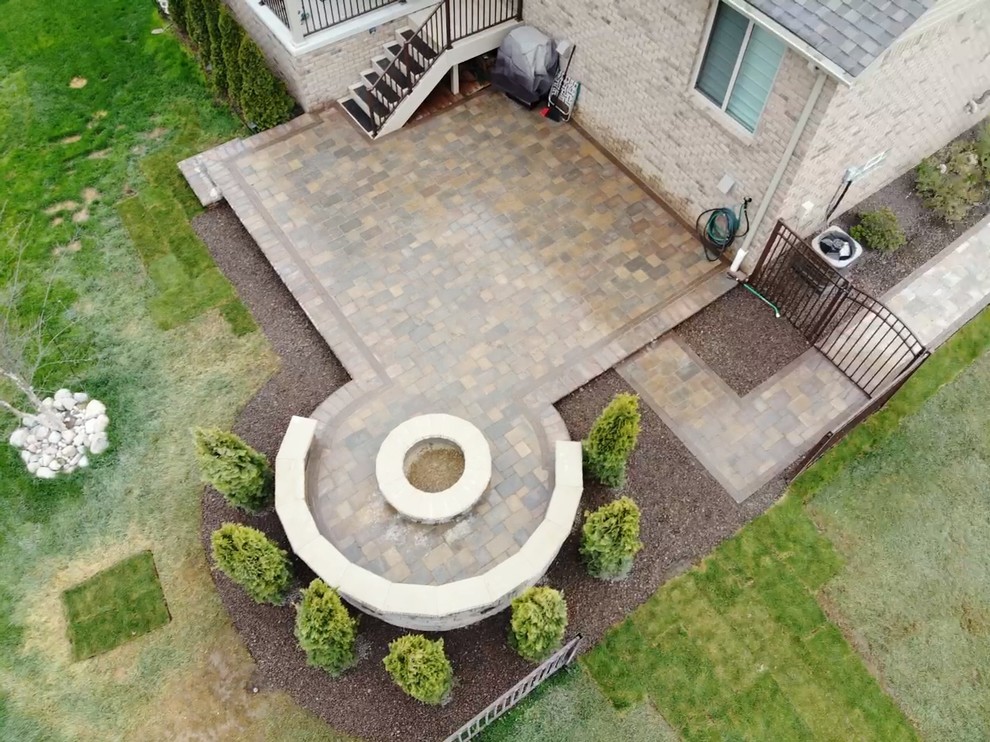 Round Fire Pit + Seating Area - Contemporary - Patio - Detroit - by GLC ...