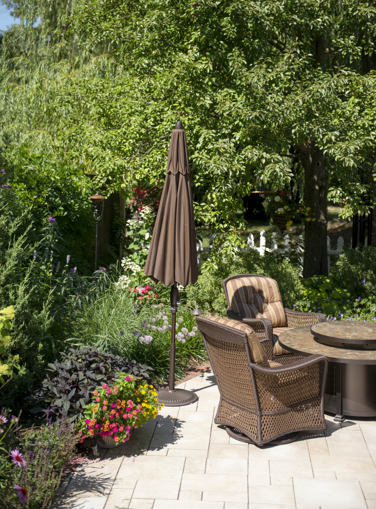 Rustic Stone Patio - Cedarburg - Rustic - Patio - Milwaukee - by Ginkgo ...