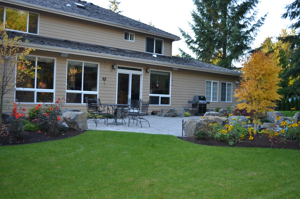 Sammamish Highlands - Traditional - Patio - Seattle - by Alderwood ...