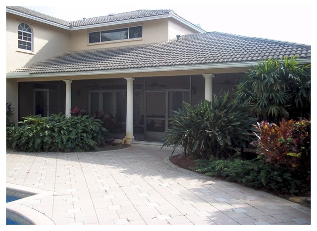 Screen Pool & Patio Enclosure - Traditional - Patio - Miami - by ...