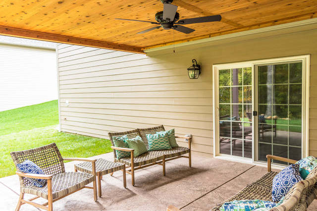 Screen Room Addition with Retractable Screens, Outdoor Kitchen, and ...