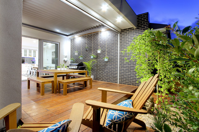 Shelley Street, Mornington - Contemporary - Patio - Melbourne - by ...