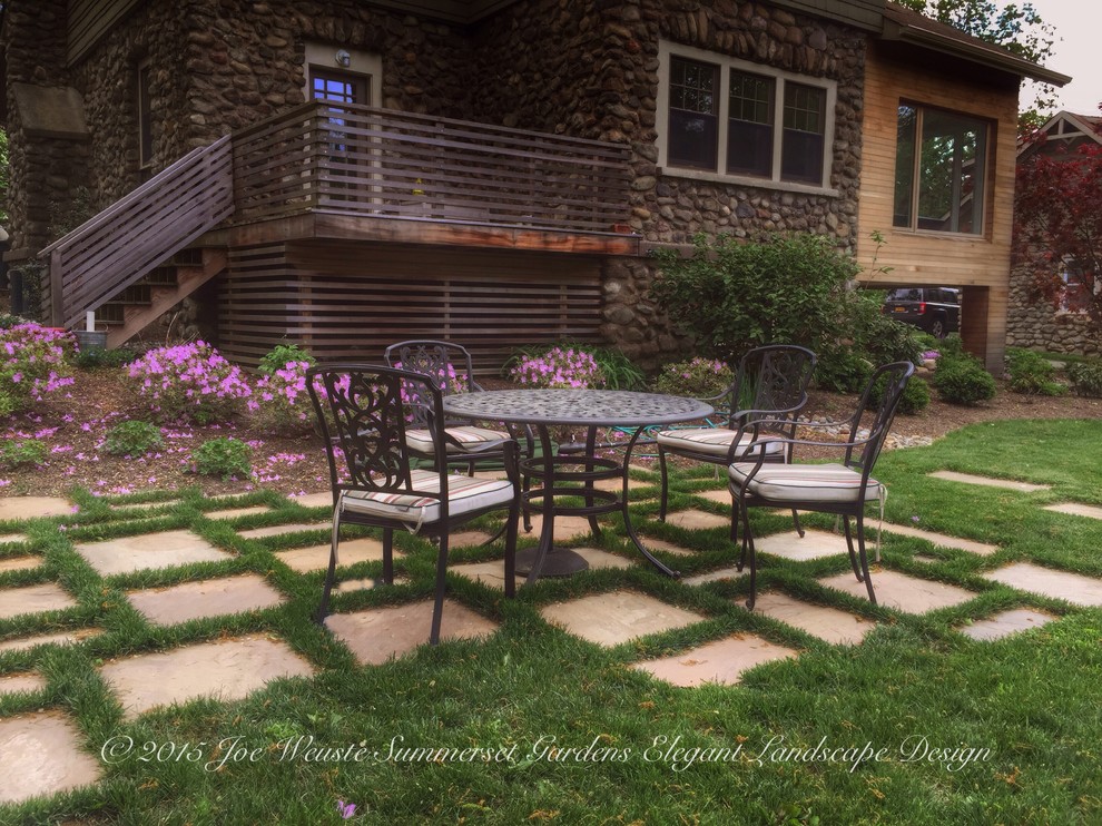 Simple patio design - Éclectique - Terrasse et Patio - New York - par ...