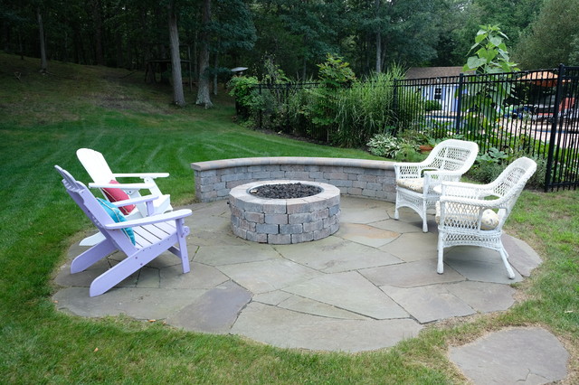 Simple Prefab Fire Pit & Bluestone Patio - Hingham - Contemporary ...