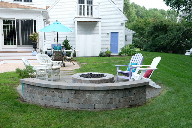 Simple Prefab Fire Pit & Bluestone Patio - Hingham - Contemporary ...