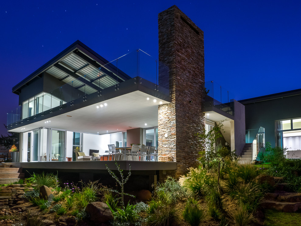 Single storey house - Waterfall Country Estate, JHB, SA - Contemporary ...