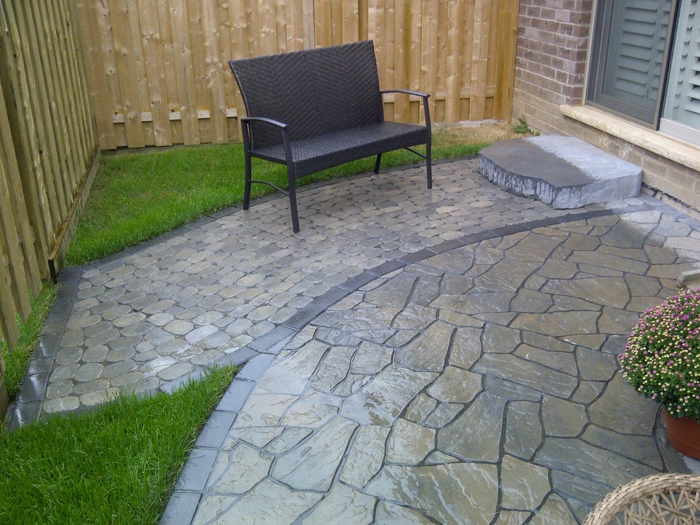 Small Backyard patio, path and step - Contemporary - Patio - Toronto ...