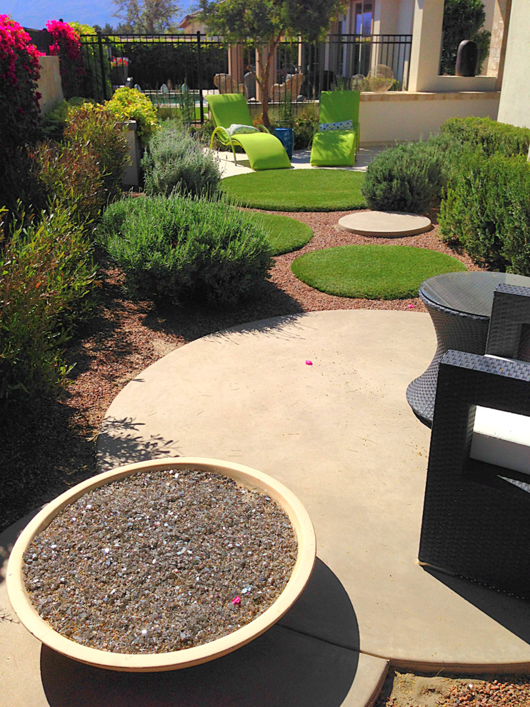 SoCal Model 4 - Contemporary - Patio - Phoenix - by BLACKHAūS Design ...