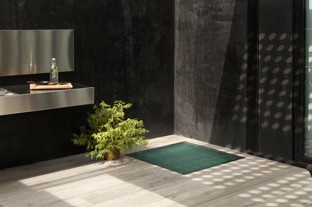 SoHo Rooftop Deck - Industrial - Patio - New York - by Hatchet Design ...