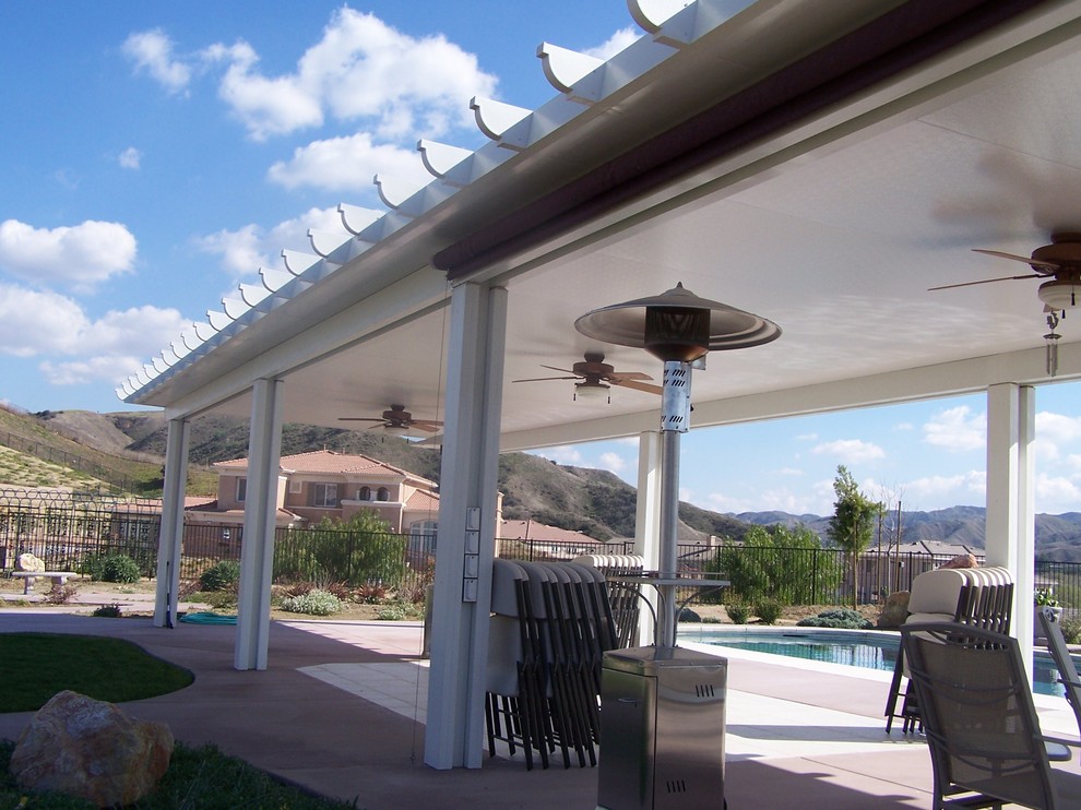 Solid Roof patio covers - Clásico - Patio - Orange County - de Ocean ...