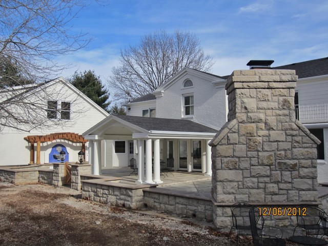 Souther Colonial 'Extensive Outdoor Entertainment' - Traditional ...