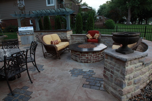 Stamped Concrete Outdoor Kitchen with Paver Inlays - Classico - Patio ...
