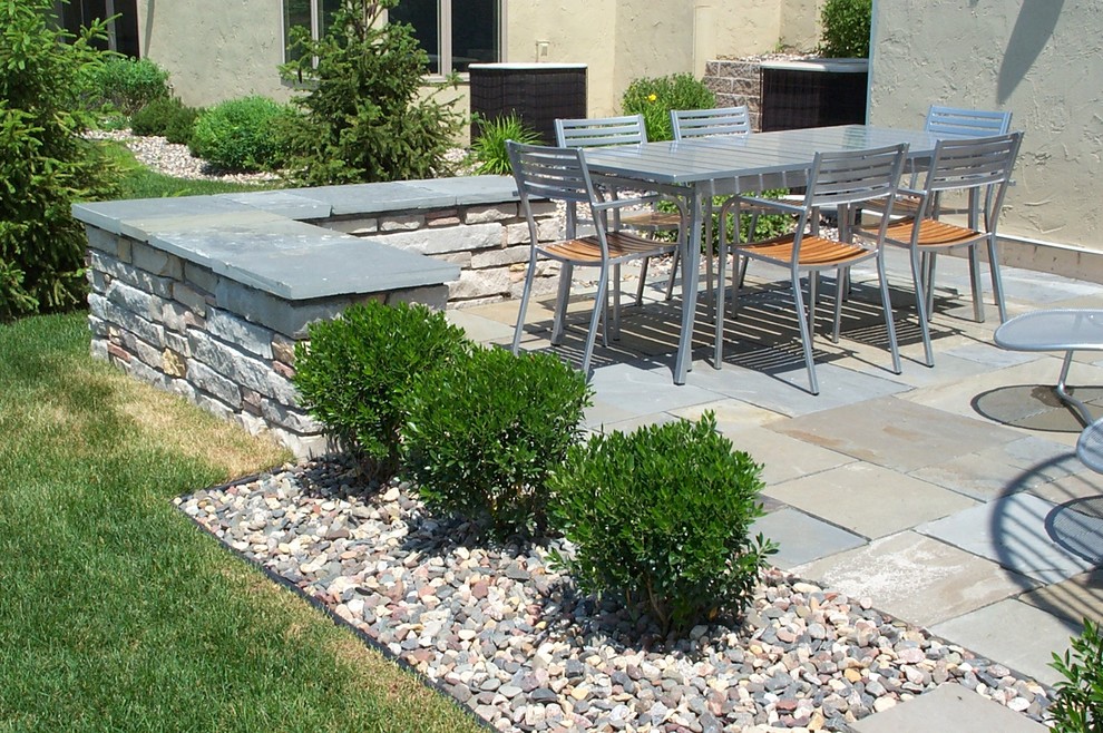 Stone Retaining Walls and Sitting Walls - Traditional - Patio ...