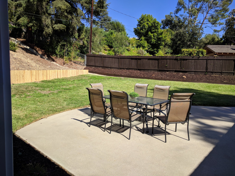 Stunning Conejo Oaks "Modern Farmhouse" - Modern - Patio - Los Angeles ...