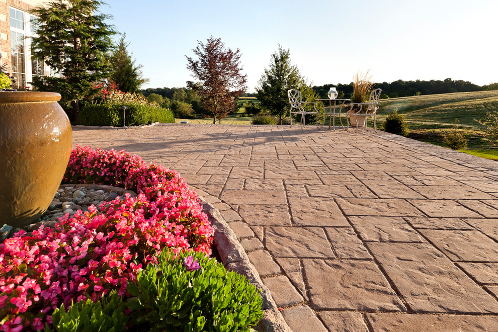 Techo-Bloc Design Gallery - Traditional - Patio - Philadelphia - by ...