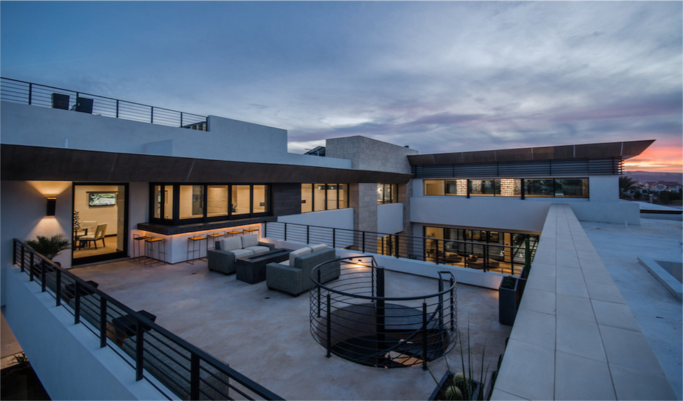 The 2013 NAHB New American Home - Modern - Patio - Las Vegas - by Two ...