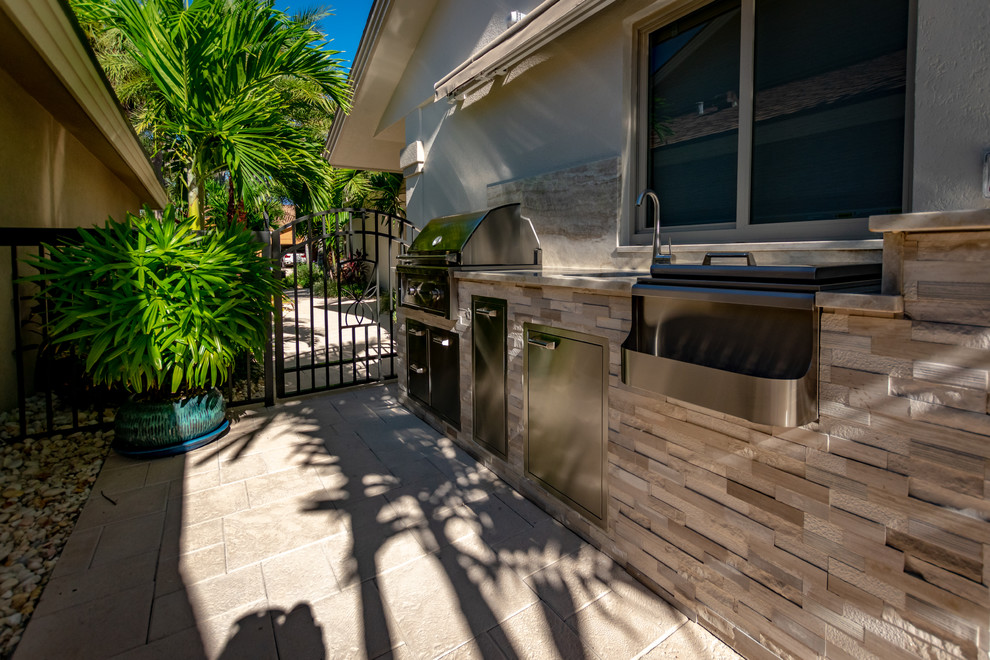 The Bluffs - Jupiter - Mediterranean - Patio - Miami - by Fischman ...