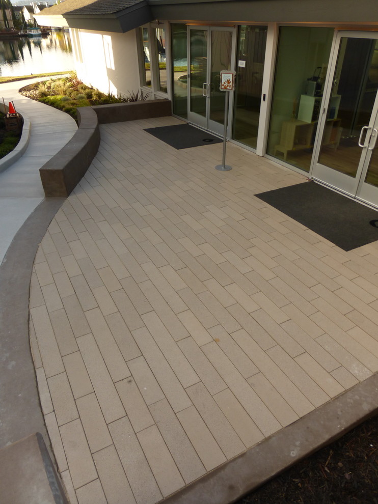 The Lagoon - Contemporary - Patio - San Francisco - by Stepstone, LLC ...