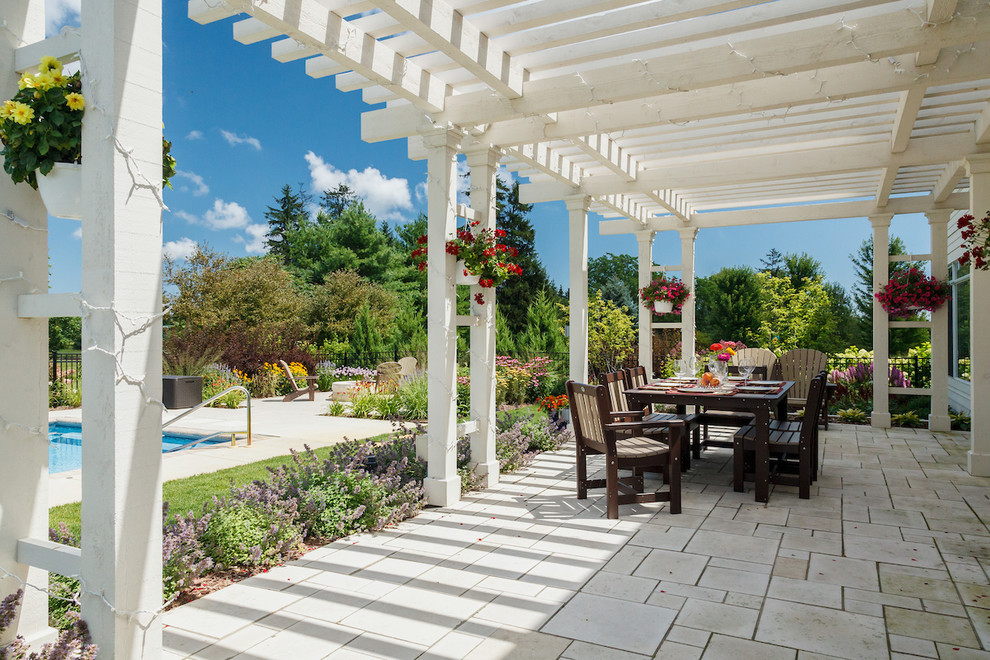Traditional Pergola & Pool - Cedarburg - Traditional - Patio ...