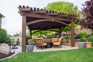 Trapezoid Perfect Pergola for Irregular Landscaping - Transitional ...