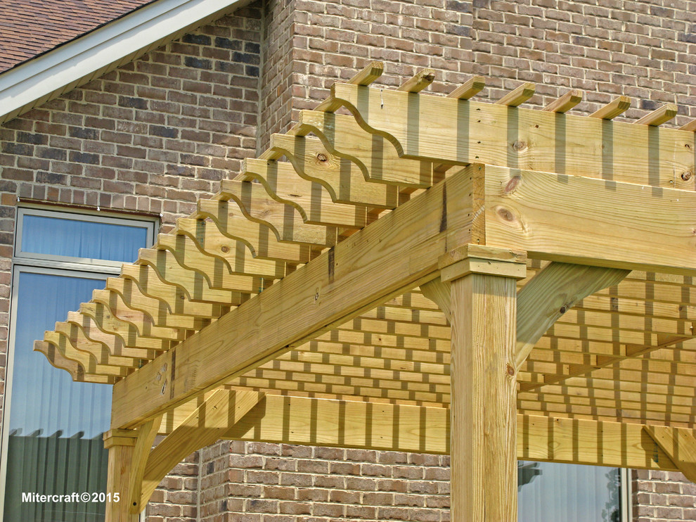 Trex Two-Tone Deck and Custom Pergola - Patio - Chicago - by Mitercraft ...