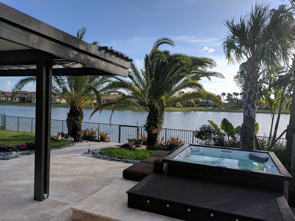 Tropical Landscape Installed With Modern Jacuzzi In Parkland ...