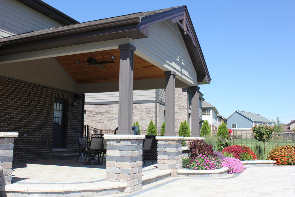 Umbriano Pool Deck - Modern - Patio - Chicago - by Infinity Lawn ...