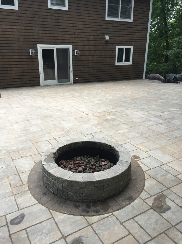 Unilock Beacon Hill Bavarian Patio and Fire Pit Installation - Patio ...