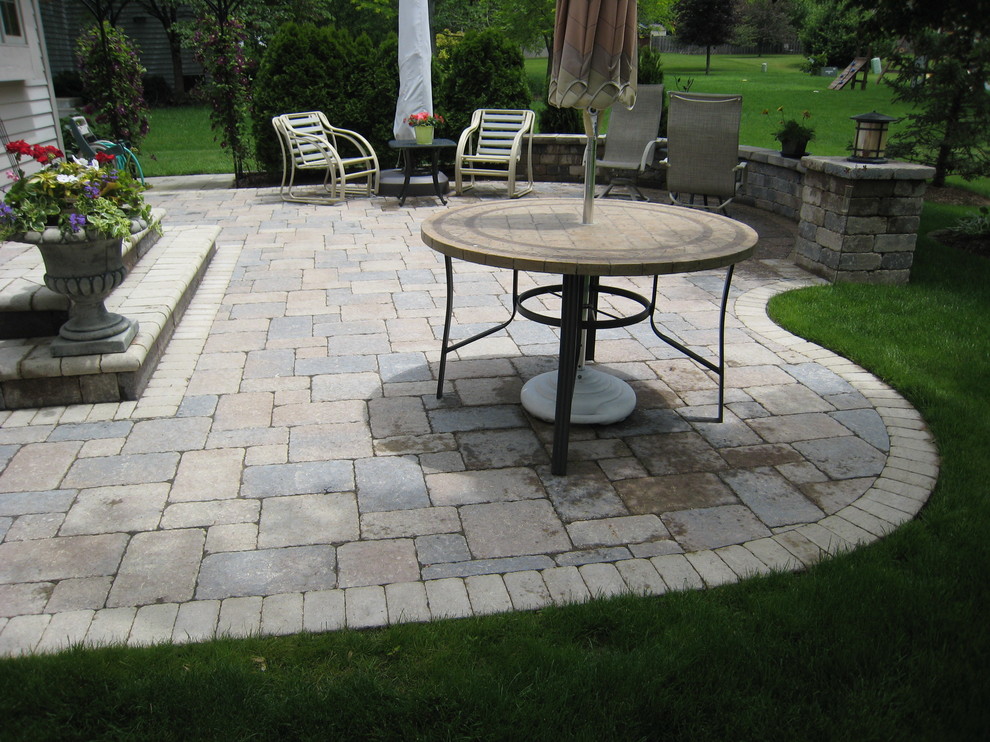 Unilock Brick Patios - Traditional - Patio - Chicago - by Whispering ...