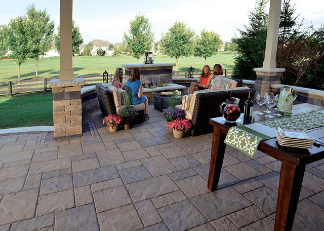Unilock Patio and Water Feature with Beacon Hill Flagstone and Copthorne paver Contemporary Patio by Unilock Houzz