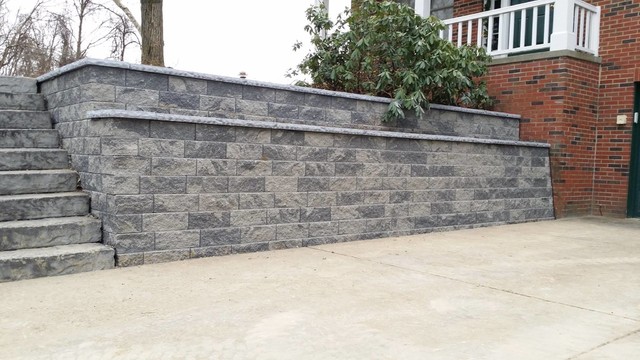 Versa Lok Wall and Rocka Steps - Moderne - Terrasse et Patio - Autres ...