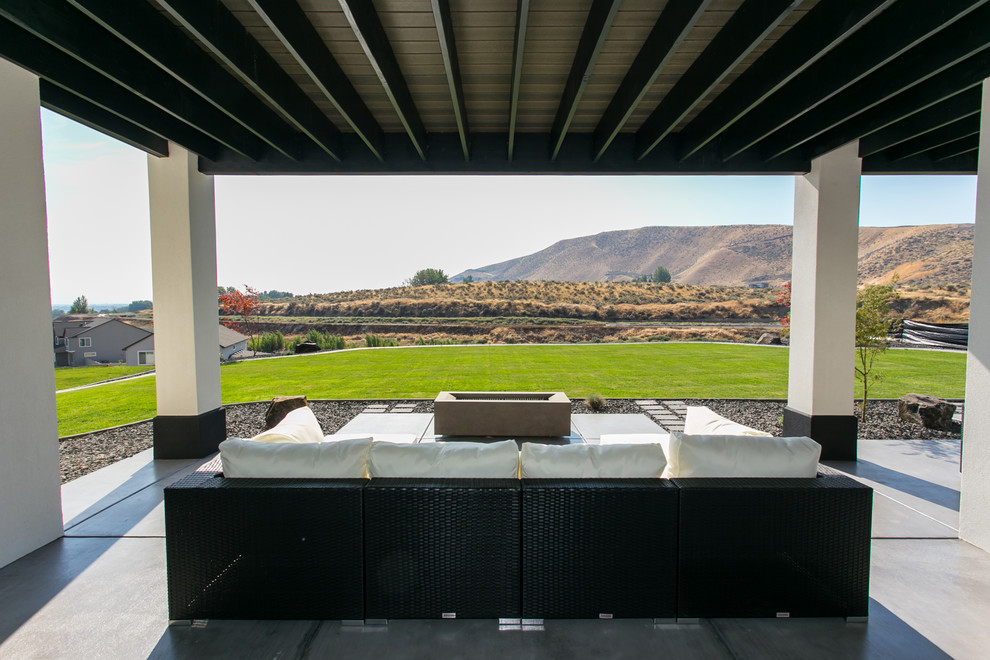 Viola E - Contemporary - Patio - Seattle - by Prodigy Homes Inc. | Houzz