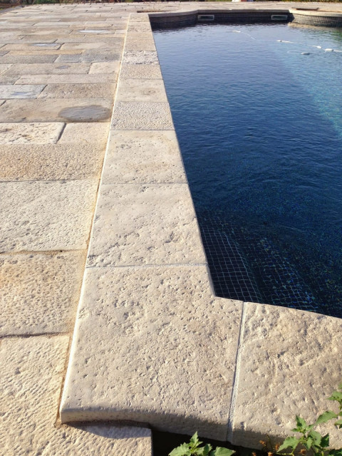 Exemple de margelles piscine - Traditional - Pool - Marseille - by OLD ...