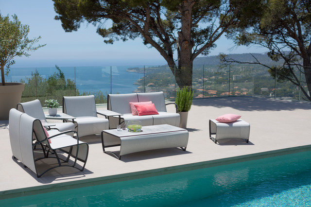 JET STREAM - Beach Style - Pool - Other - by Les Jardins | Houzz NZ