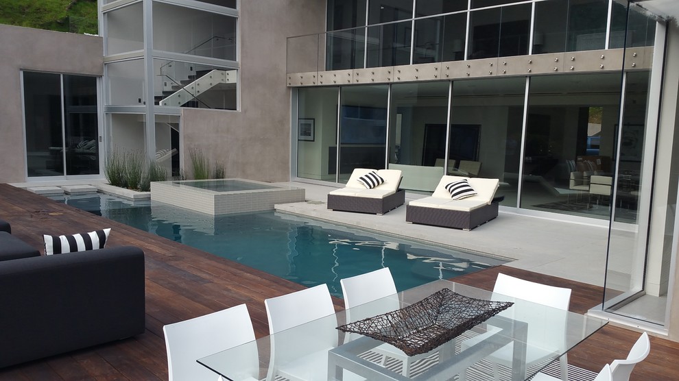 360 Degree Spa Spillover - Modern - Pool - Los Angeles - by Emerge ...