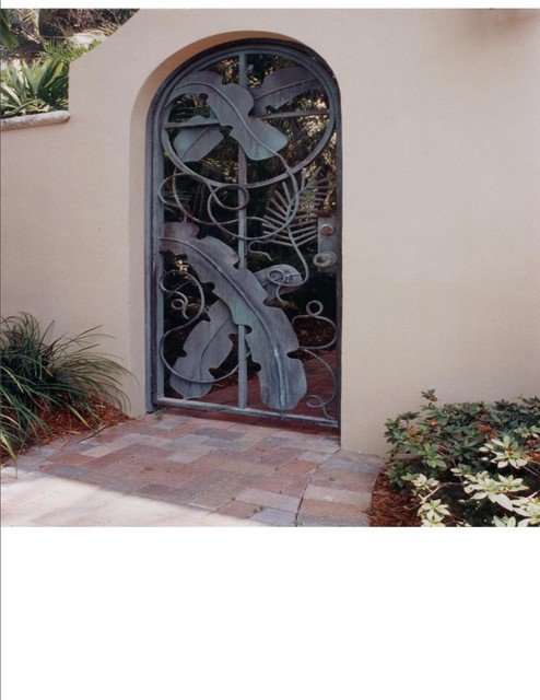 Aluminum Banana Leaf Pedestrian Single Gate - Tropical - Pool - Miami ...