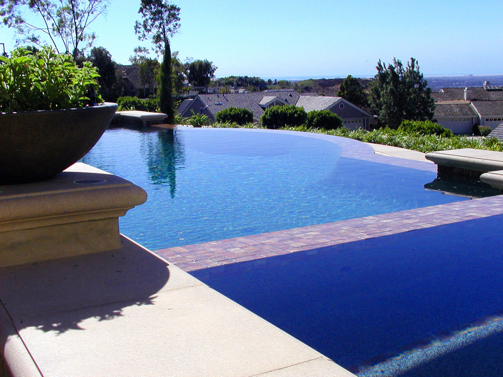 AMS Landscape Design Studios - Mediterranean - Pool - Los Angeles - by ...