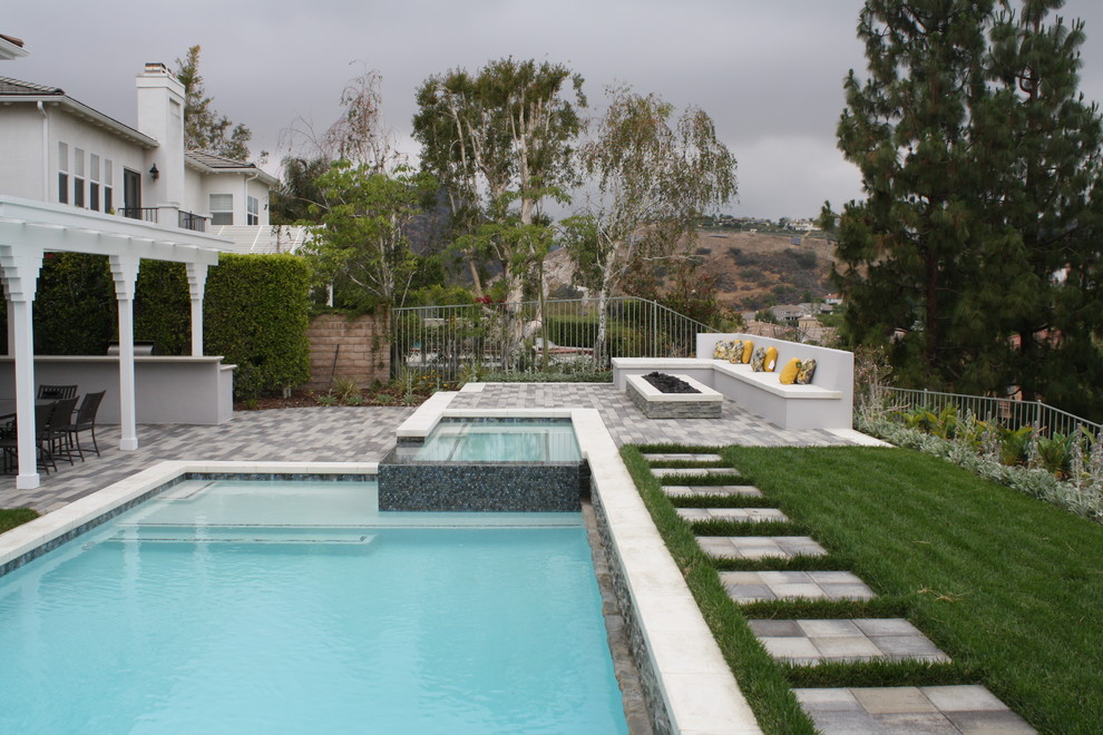 Angular Luxury - Contemporary - Pool - Los Angeles - by Green Scene ...