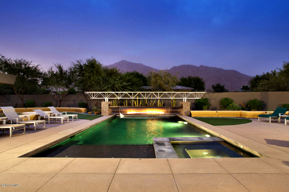 Arcadia Suburban Modern | Pool + View - Modern - Pool - Phoenix - by ...