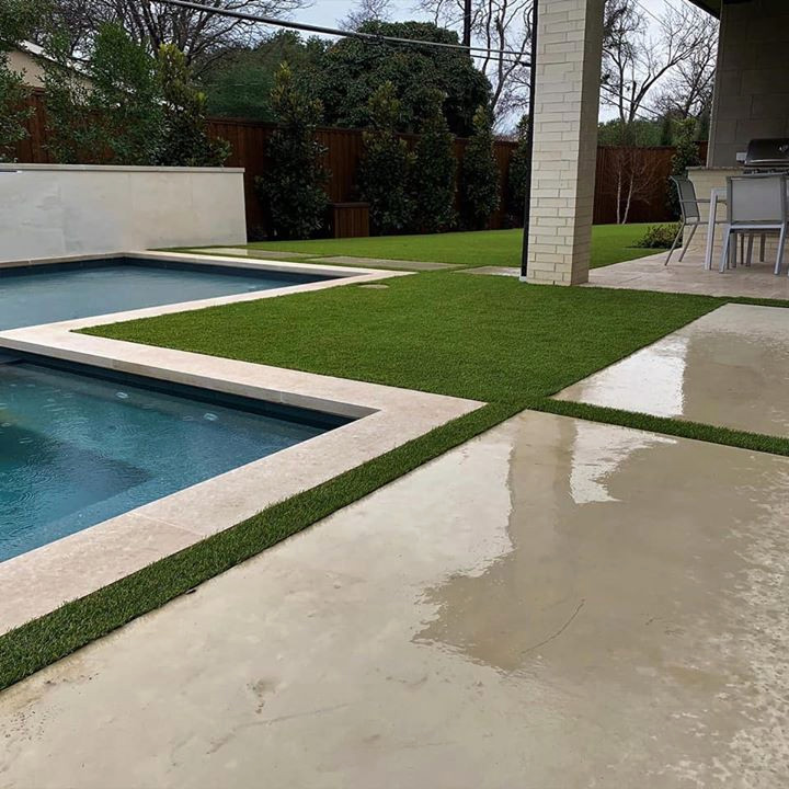 Artificial Grass Pool Landscaping - Pools - Dallas - von DFW Turf ...